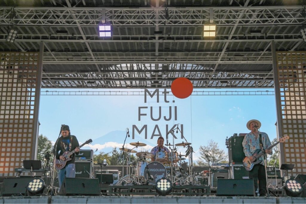 富士山麓で自然と音楽を愉しむフェス｜「Mt.FUJIMAKI」レポート | YAMAP MAGAZINE