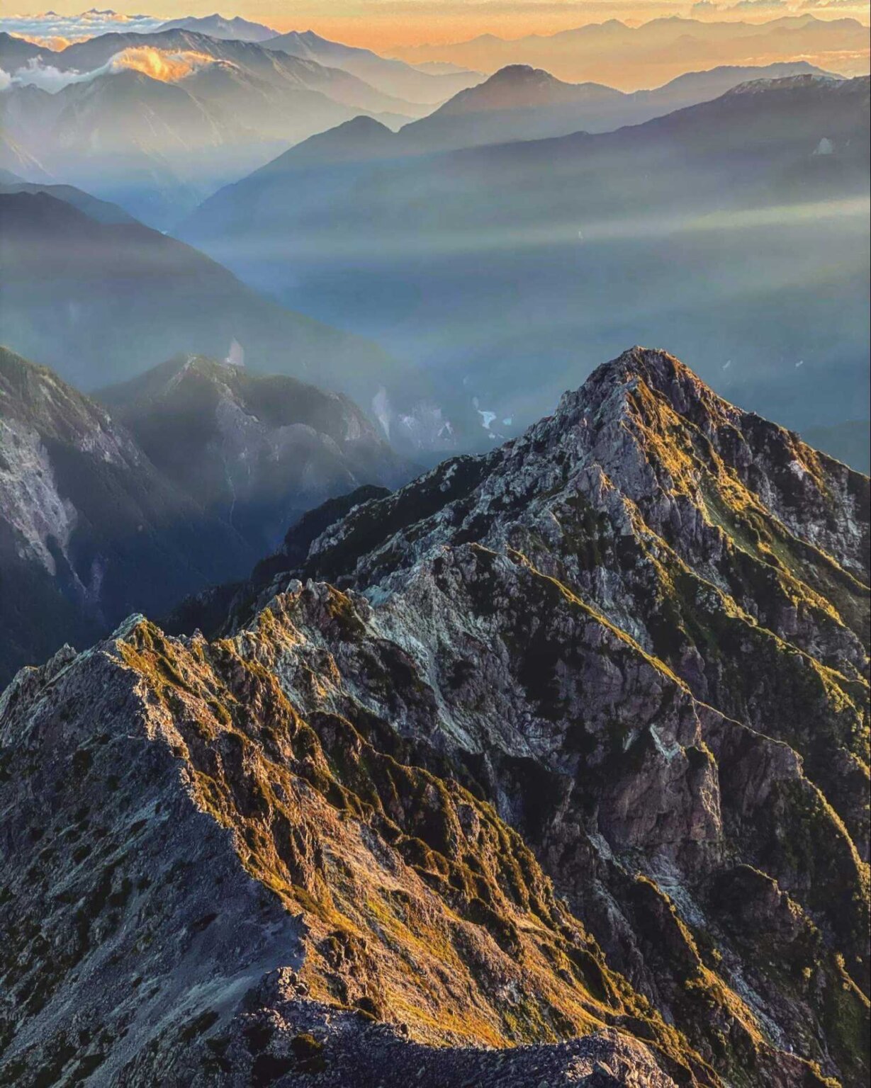 これ全部、スマホで撮影｜山で使えるiPhoneの機能や画像編集を、第一人者が初公開 | YAMAP MAGAZINE