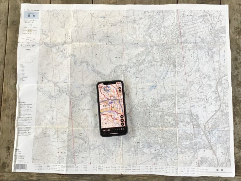 登山地図GPSアプリの活用法をガイドが解説【山登り初心者の基礎知識】 | YAMAP MAGAZINE
