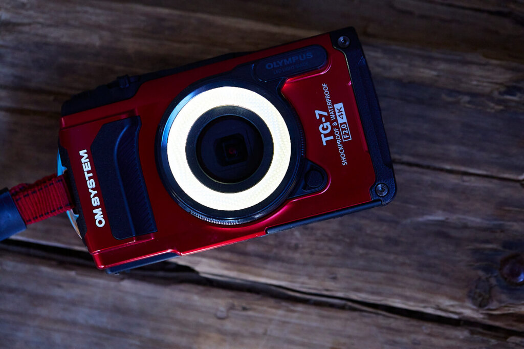 登山の楽しみ方が変わる超タフカメラ「OM SYSTEM TG-7」｜水中撮影も超マクロ撮影も欲張りに | YAMAP MAGAZINE