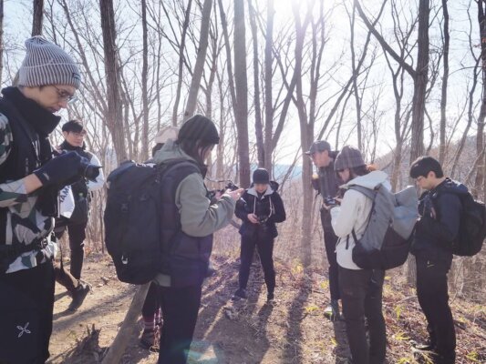 スマホに出せない「山の雰囲気」｜ミラーレス一眼の表現力を写真家が解説【OM SYSTEM OM-5】 | YAMAP MAGAZINE