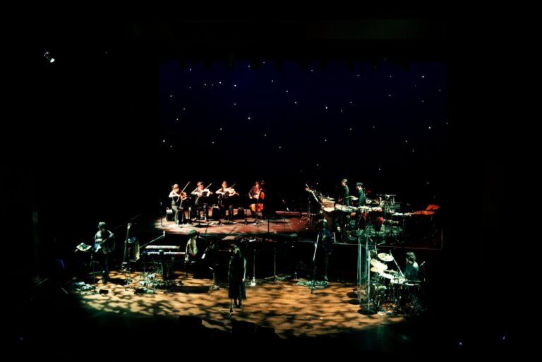 「スーパー登山部」というバンド｜楽器を歩荷して北アルプス・標高2,832mで奏でる自由な音楽 | YAMAP MAGAZINE