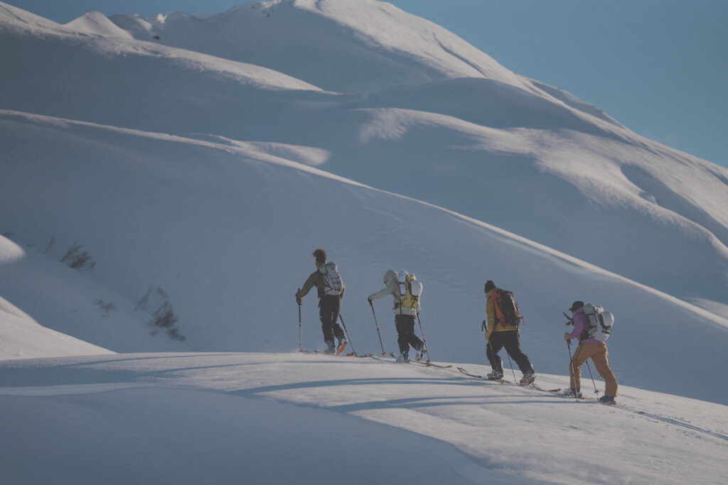 マウンテンハードウェア｜アクティブインサレーションはどう着るのが正解？ | YAMAP MAGAZINE