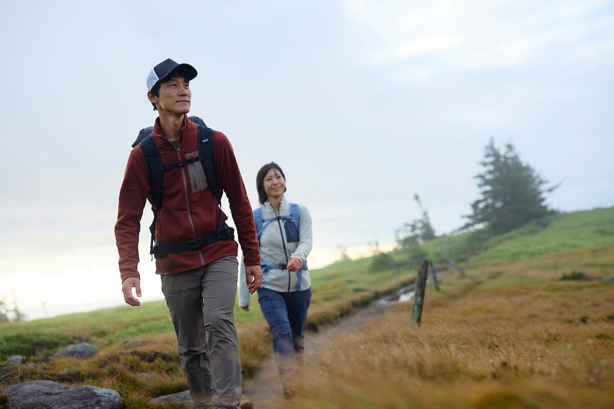 進化したパタゴニア「R1エア」｜着心地を高めたテクニカルフリースの実力とは | YAMAP MAGAZINE